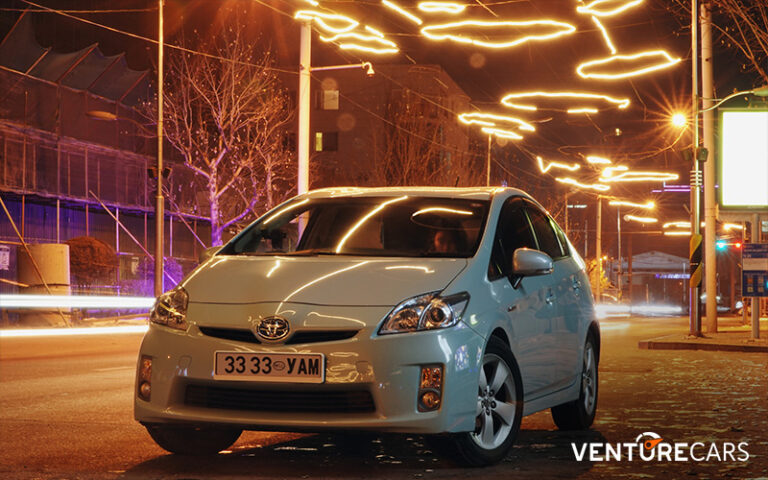 A Complete Guide to Hybrid Cars in Singapore | Venture Cars