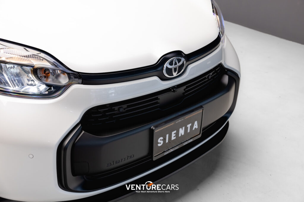 Toyota Sienta Hybrid - Venture Cars