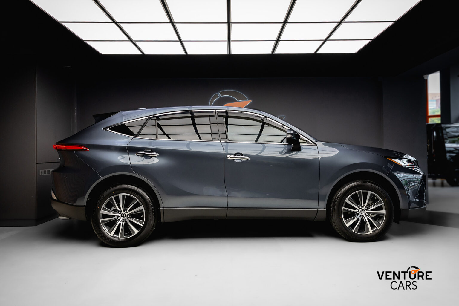 Toyota Harrier Hybrid in Singapore | Venture Cars